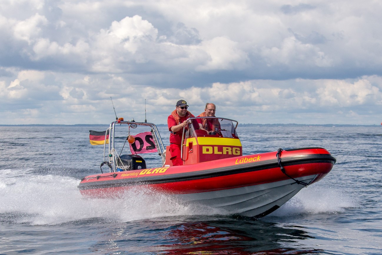 Boote | DLRG Lübeck e.V.